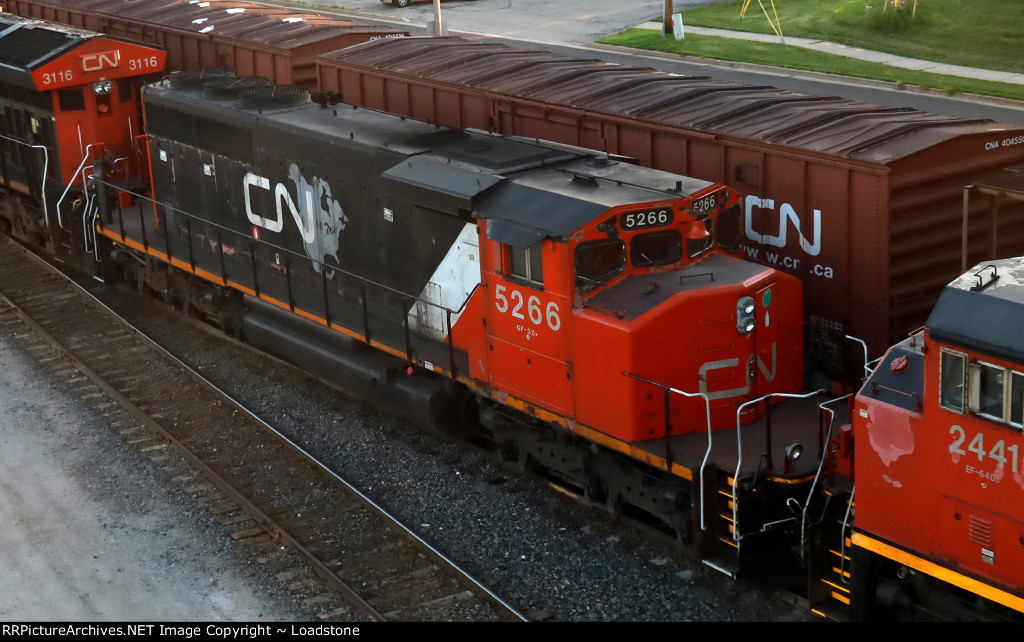 CN 5266